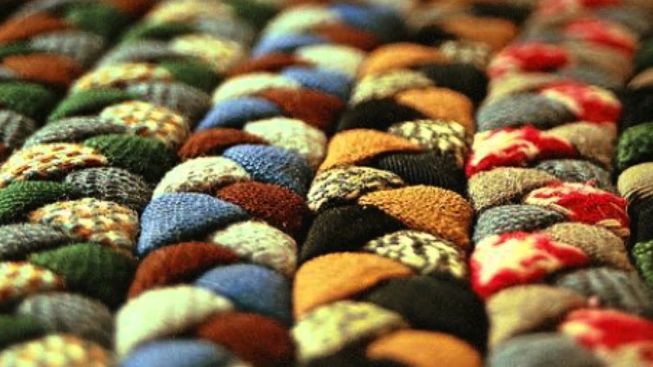 Rug Braiding 101 Class – Wool and Dye Works
